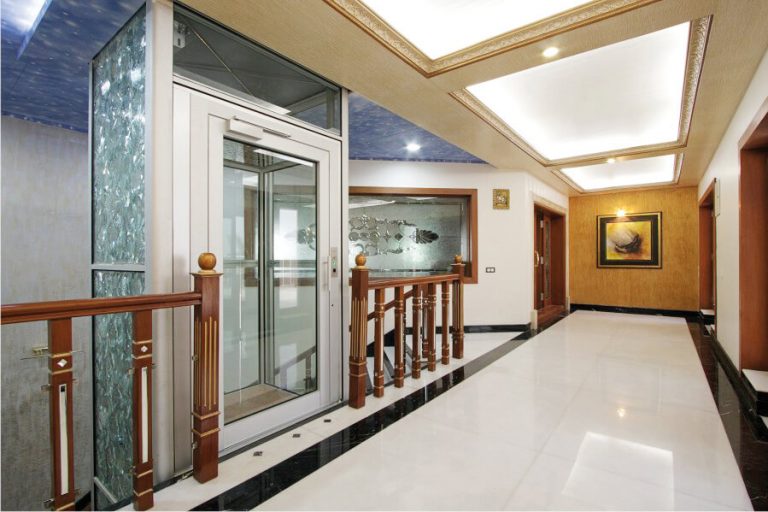 Usluge montaže, servisiranja i projektiranja dizala | Marine elevator